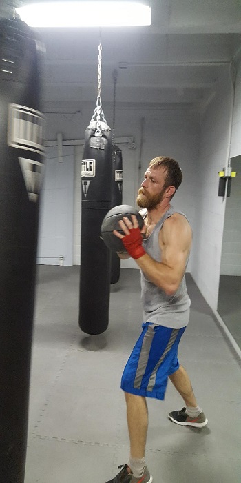 Dayan Knight Boxing – Boxing Training